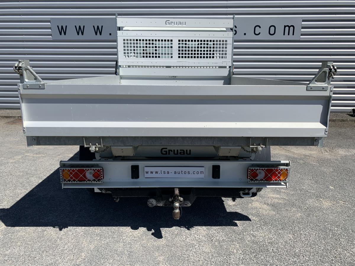 LSA - PEUGEOT-BOXER-2.0 HDI 130 BENNE CHASSIS CABINE 335 L2